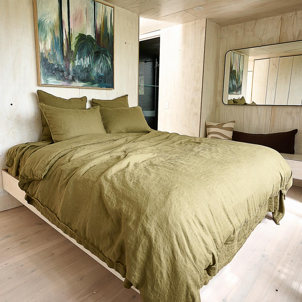 French Linen Fitted Sheet - Olive – Eadie Lifestyle