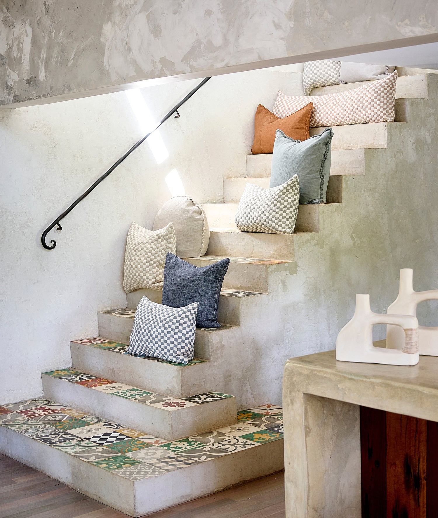 Eadie Lifestyle | Artisan Linen Cushions, Bedding & Clothing