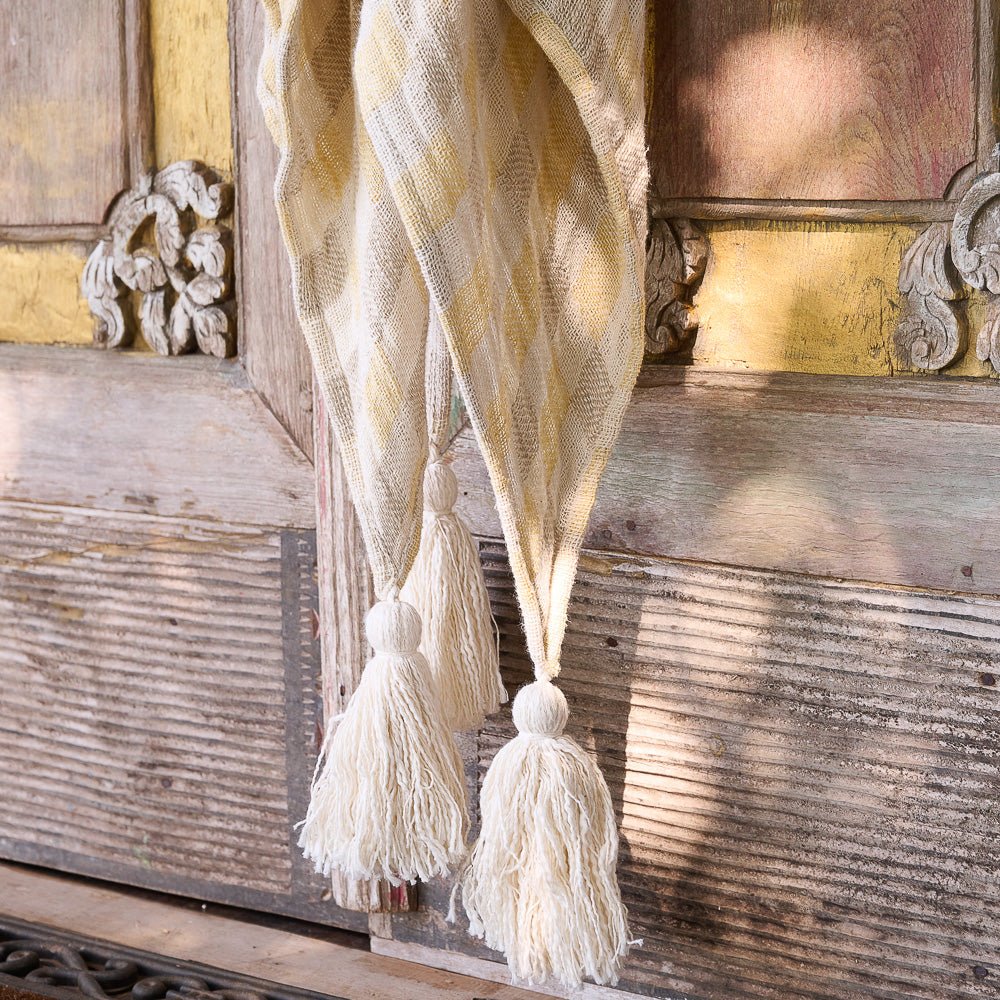 Eadie Lifestyle | Artisan Linen Cushions, Bedding & Clothing