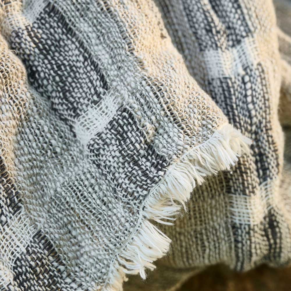 Petra Linen Boho Throw | Eadie Lifestyle